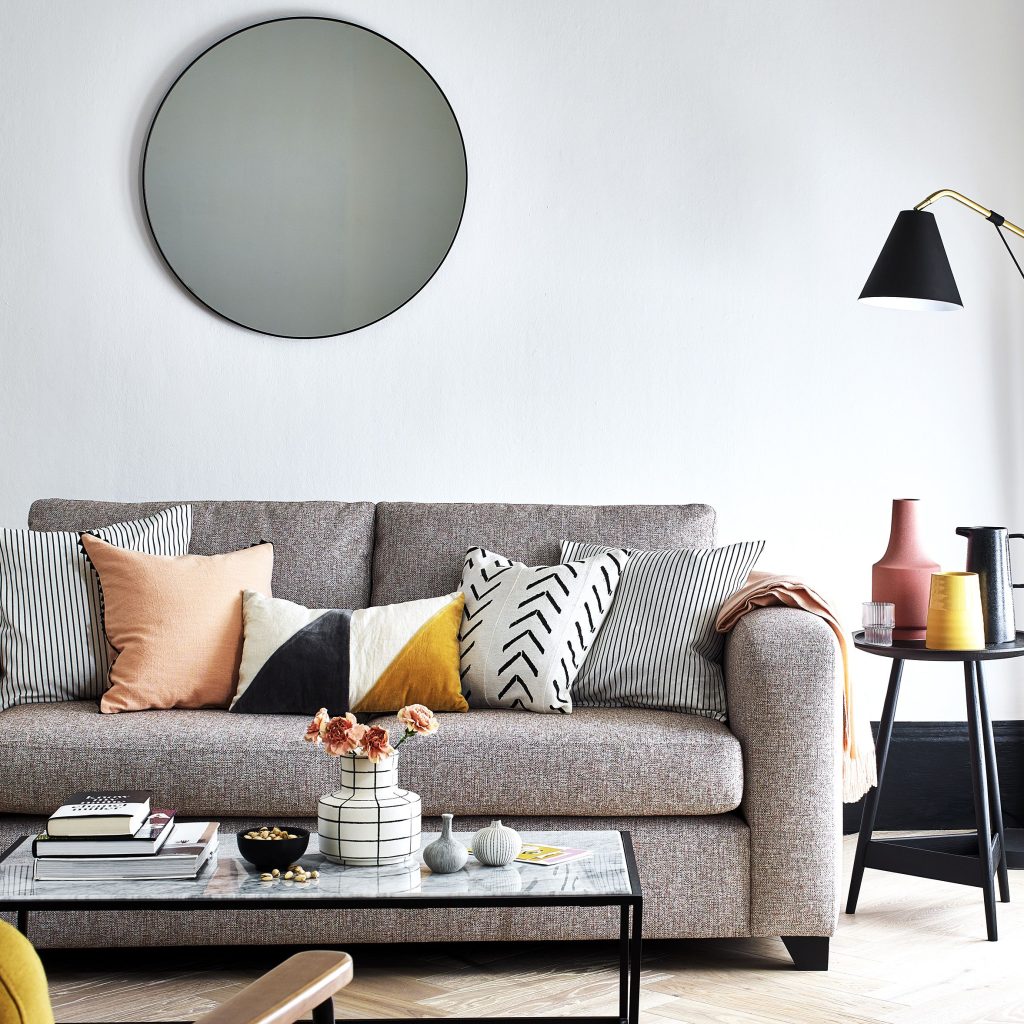 The Radiance of Lampa EOS: Illuminating Your Space with Elegance and ...